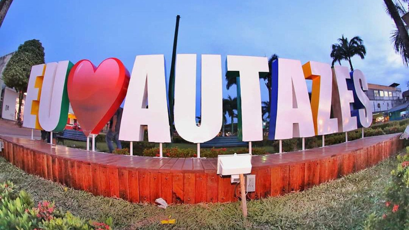 Autazes comemora 67 anos com muita festa, brindes e inauguração de obras