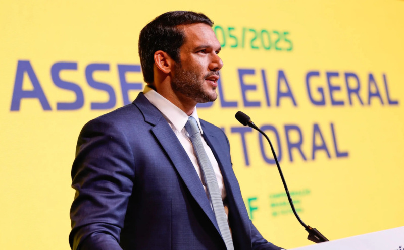 Divisão de poder na CBF: Xaud vai cuidar da seleção e Zveiter de liga e ...